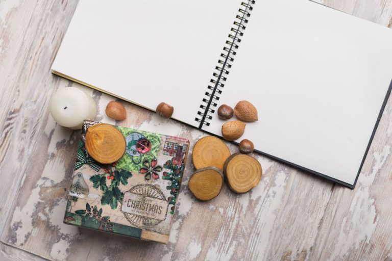 How to Decorate a Sketchbook Cover: From Simple to Artistic